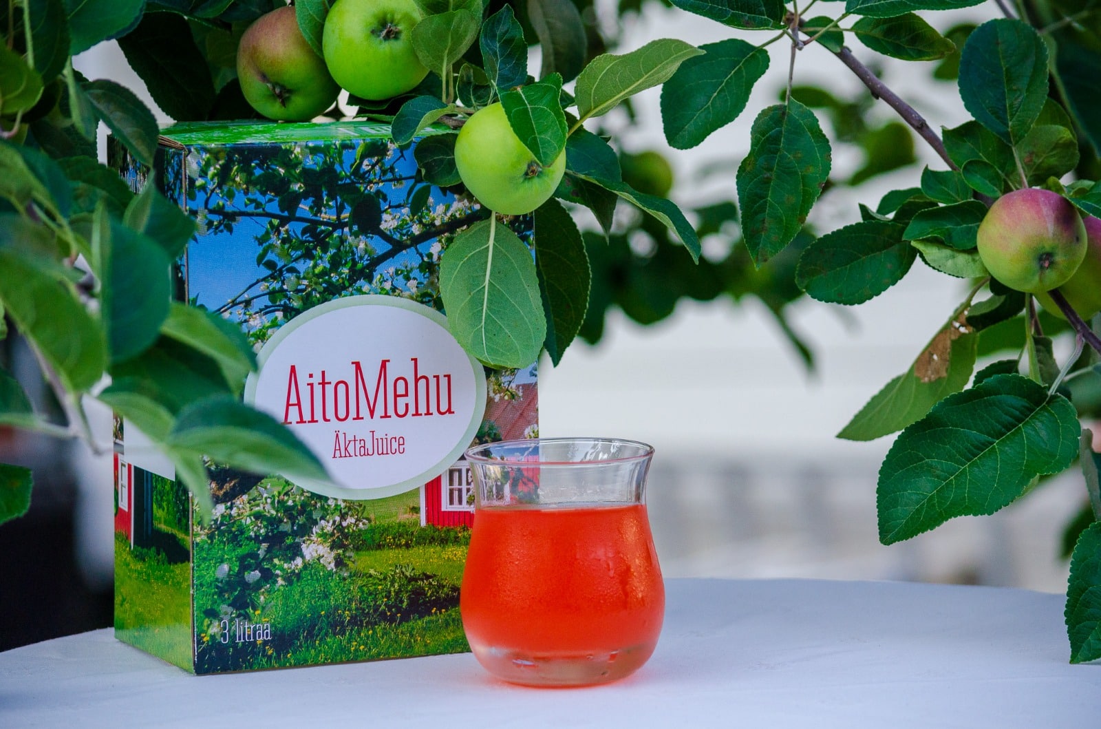 Vasa Musteri - Där dina äpplen blir till gyllene dryck!